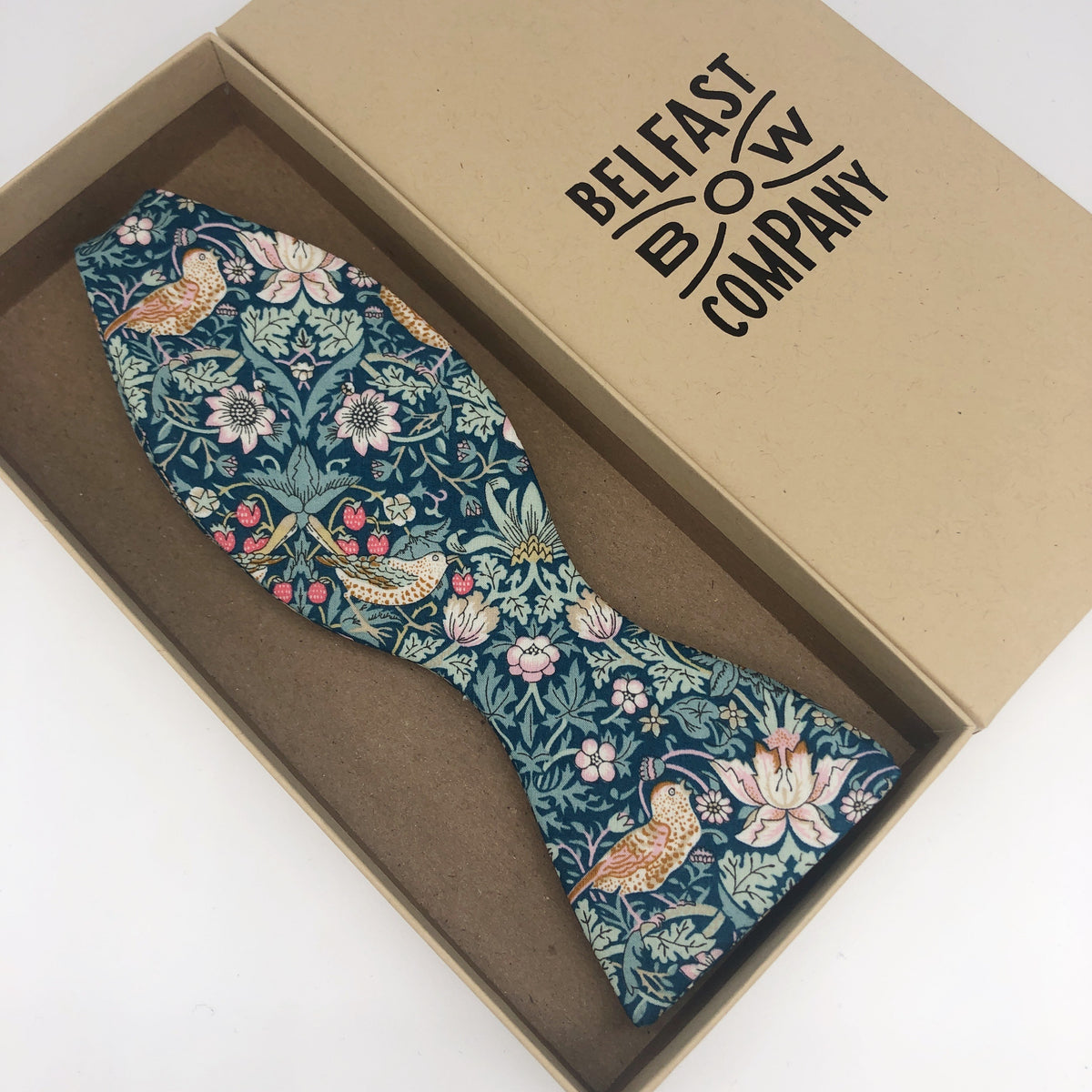 Self-Tie Bow Tie in Green Strawberry Thief - Belfast Bow Company