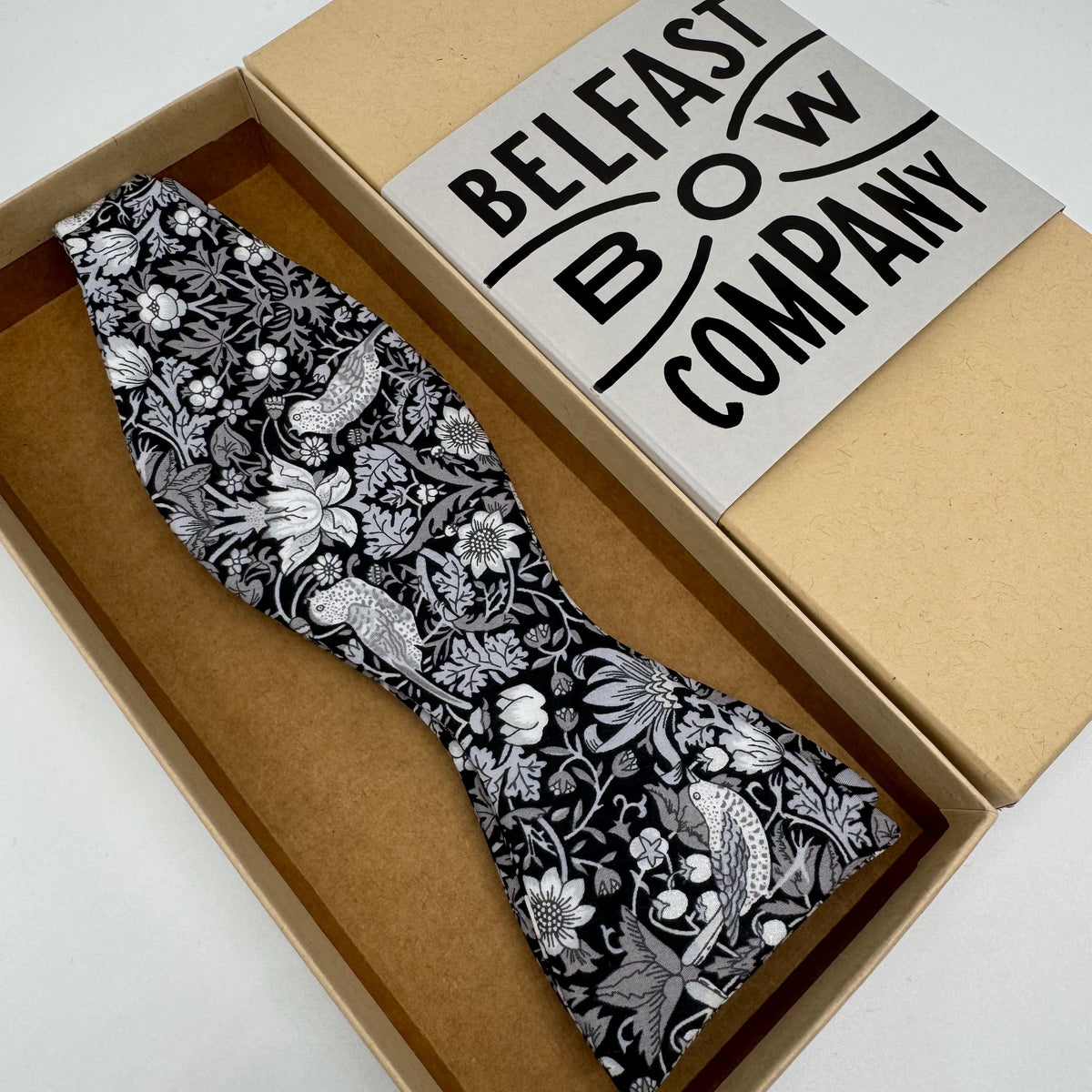 Self-Tie Bow Tie in Black Strawberry Thief - Belfast Bow Company
